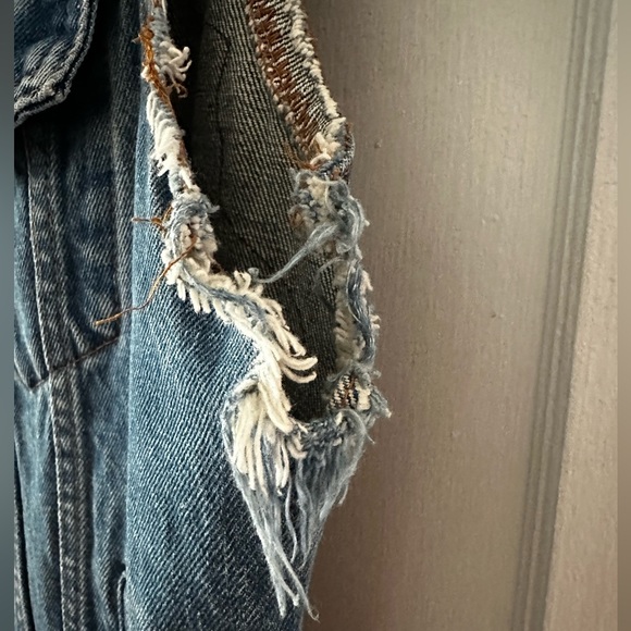 Levi's | Jackets & Coats | Led Zeppelin Denim Battle Vestperfect For ...